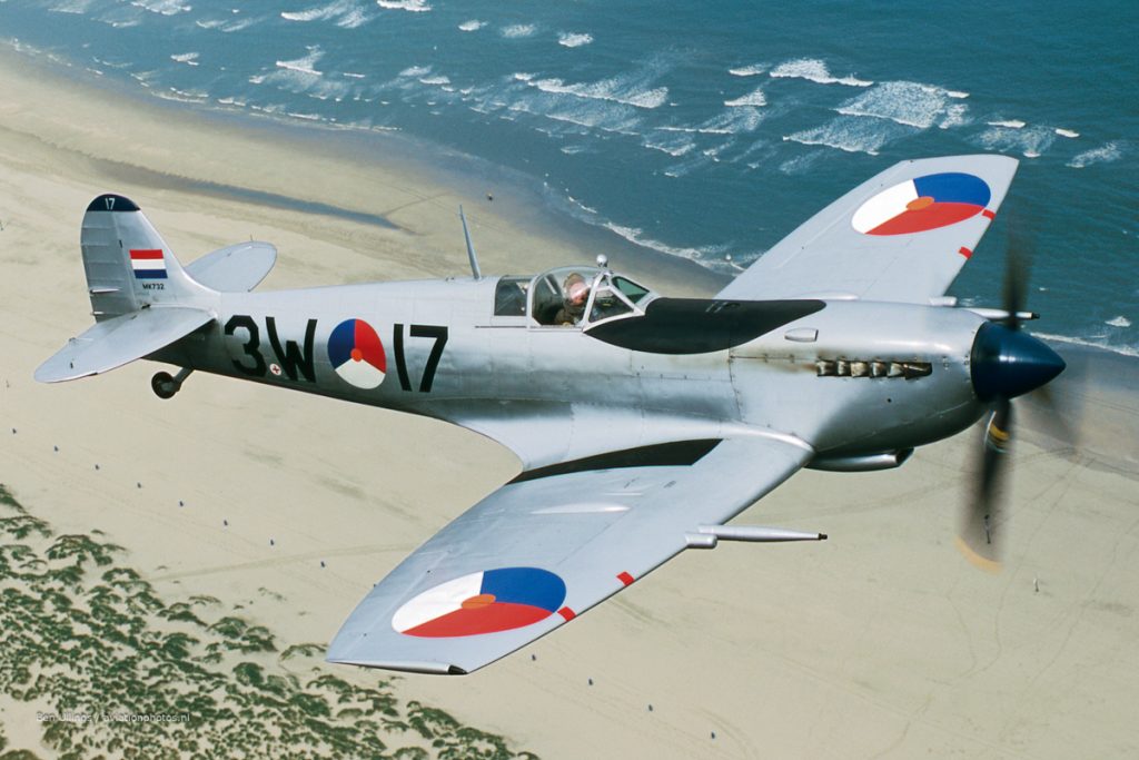Spitfire Mk IX – Koninklijke Luchtmacht Historische Vlucht – KLuHV ...